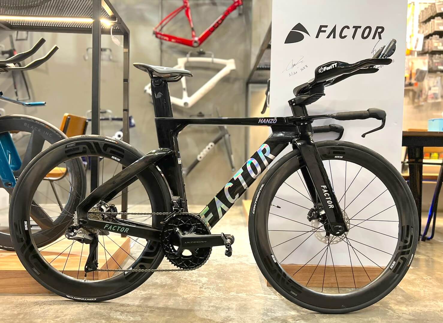 World Class Carbon Aero Bars On Customer Bikes | Image Gallery
