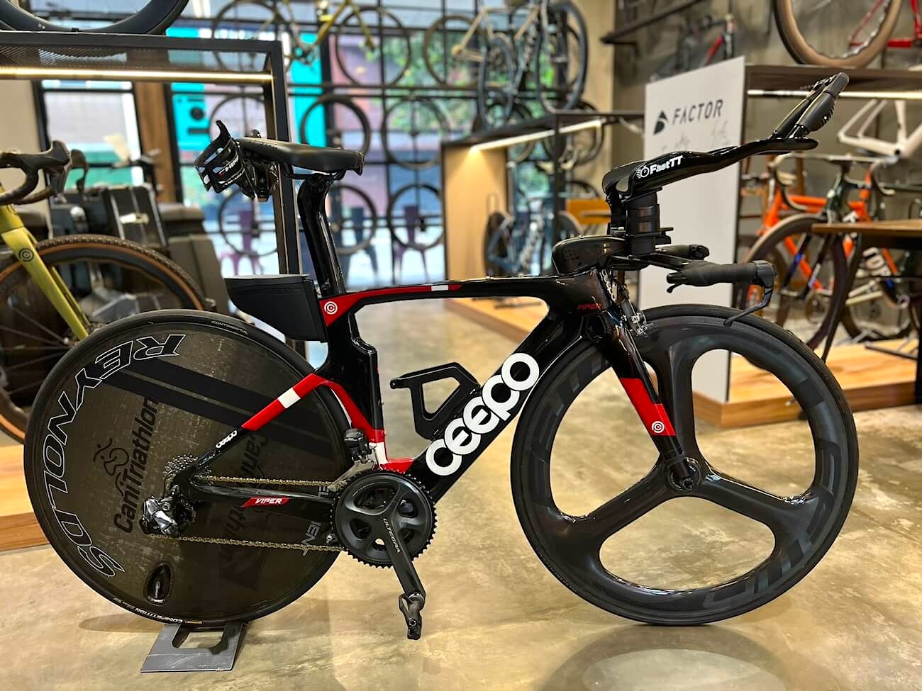 World Class Carbon Aero Bars On Customer Bikes | Image Gallery